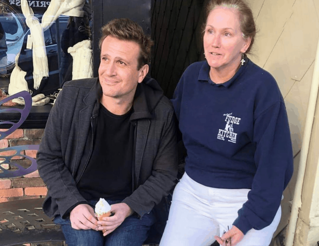 Celebrity Spotted In Stone Harbor - Wildwood Video Archive