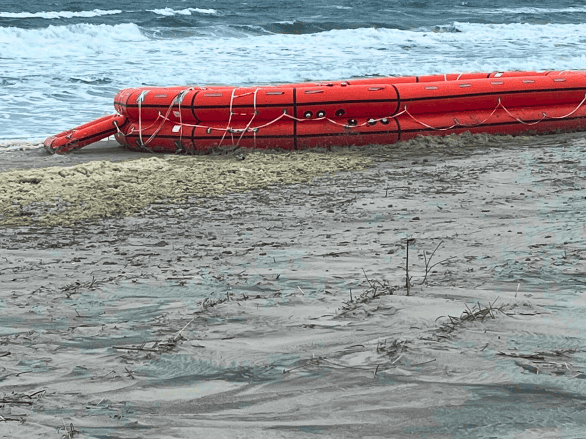 Mysterious Raft Washes Up on Jersey Beach - Wildwood Video Archive