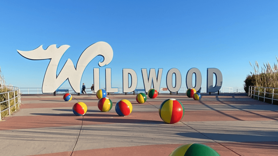 Famous Wildwoods Sign To Drop “S” Letter - Wildwood Video Archive