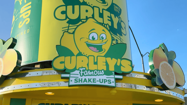 NEW - Curley’s Spiked Shake Ups at Morey's Piers! - Wildwood Video Archive