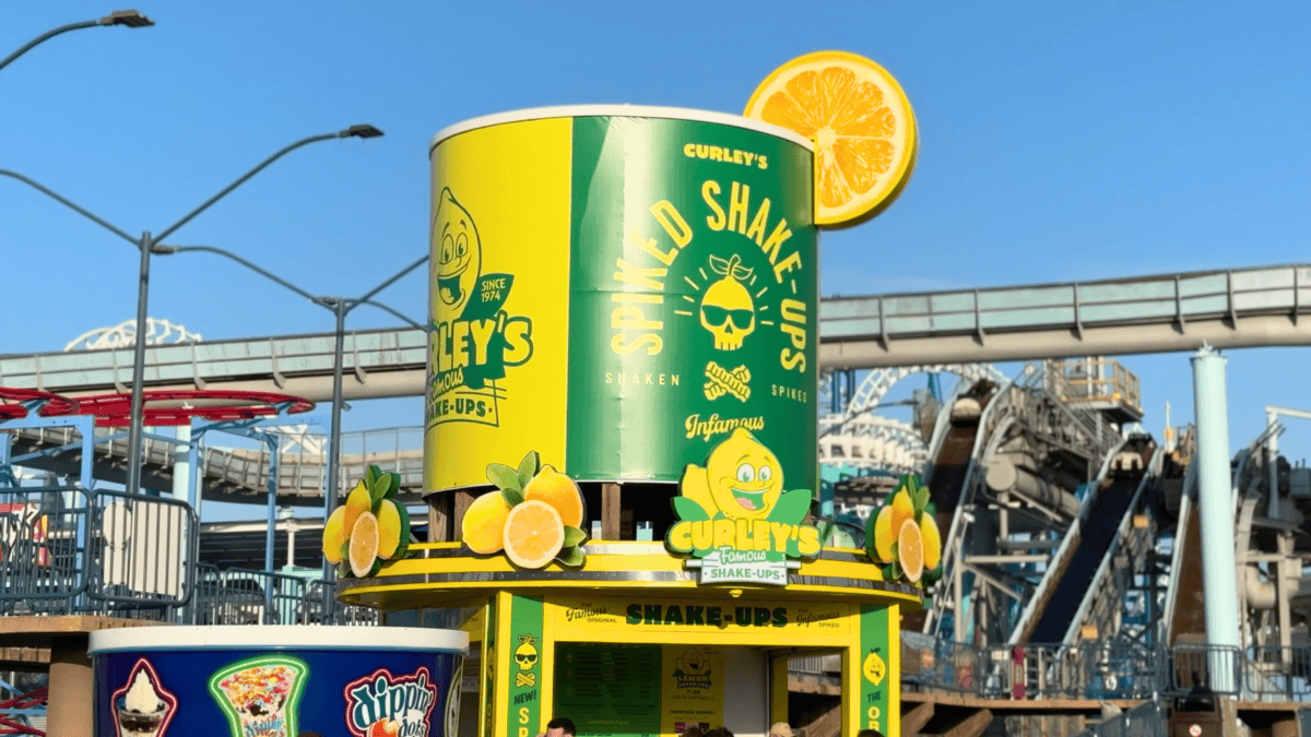 NEW - Curley’s Spiked Shake Ups at Morey's Piers! - Wildwood Video Archive