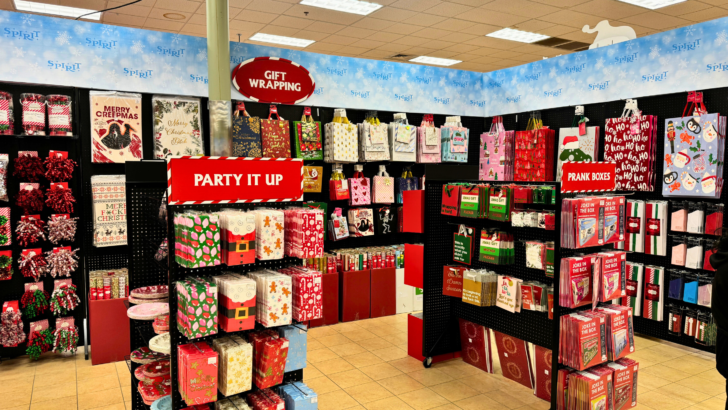 Spirit Halloween Launches Spirit Christmas - Store Tour Video ...