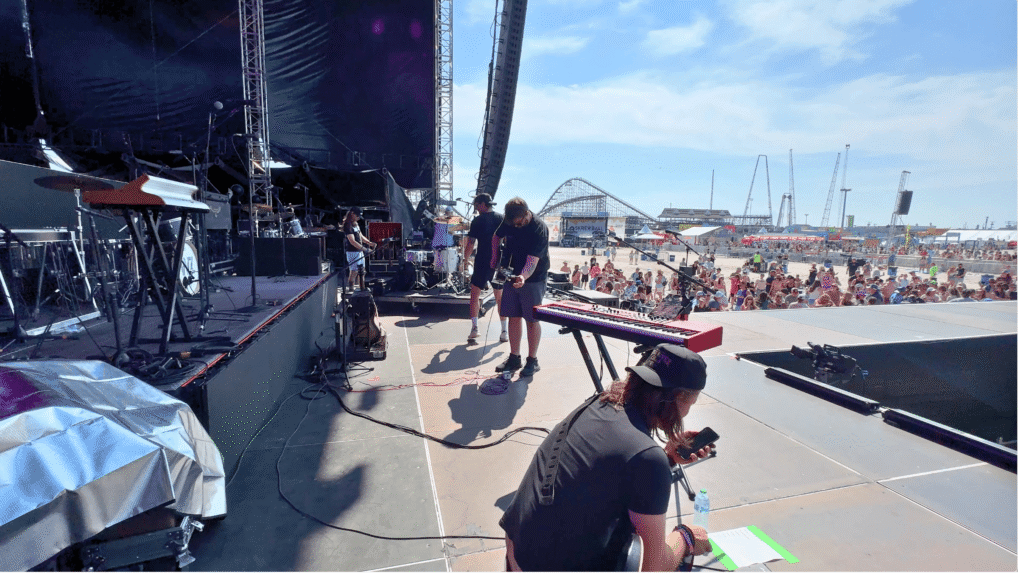 Behind the Scenes at Barefoot Country Music Fest 2025 – Exclusive ...